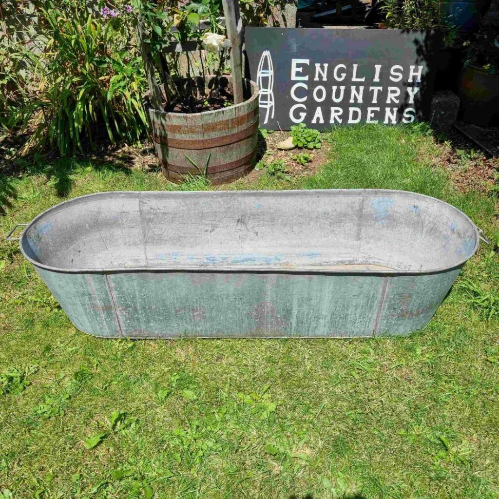 Large 5ft Vintage Galvanised Bath - English Country Gardens